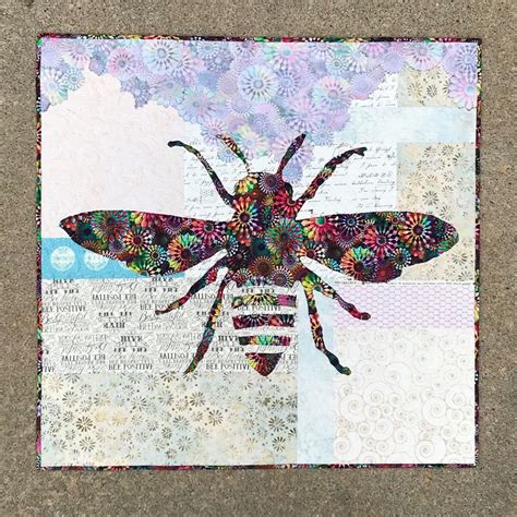 Bee Quilt Pattern Quilt Patterns Bee Quilt Bee Quilted Wall Hanging