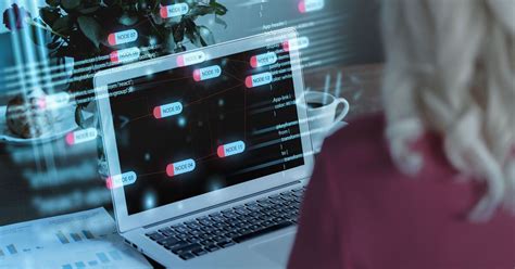 Учительница информатики объяснила как ученики могут использовать ИИ Летиция Барр Моя Школа