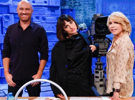 Anna Pettinelli Confessa Dopo Una Litigata Con Rudy Ho Pianto Bigodino