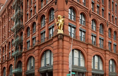 quadrature s first u s office at puck building commercialcafe