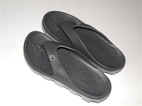 Шлепанцы новые р 40 41 — цена 295 грн в каталоге Шлепанцы Купить мужские вещи по доступной цене