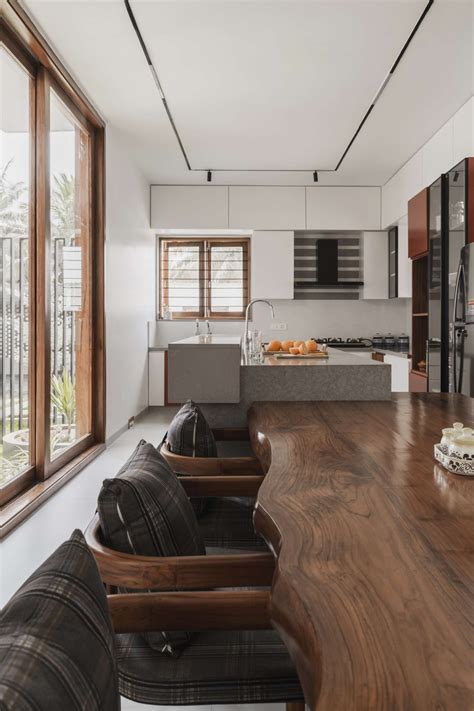 A House In The Farm By Studio MOB