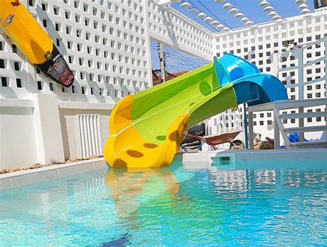 บ้านพักonzen 2 พูลวิลล่าพัทยาติดทะเล