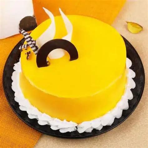 Classic Pineapple Cake