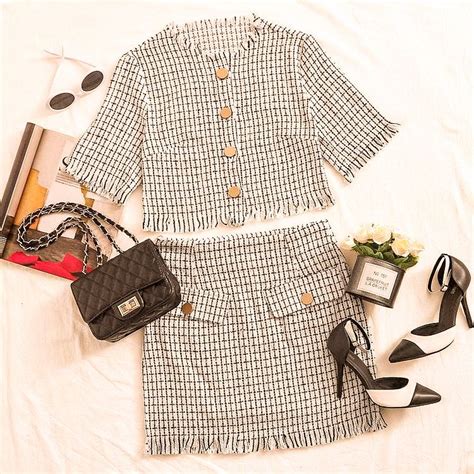 Почему лучше добавлять в свой образ тренды 👒 ⠀ Dresses For Work Fashion Dress