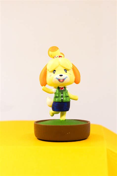 Mini Isabelle Amiibo Figure Etsy