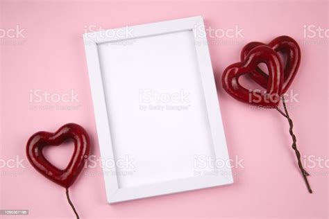 심장의 모양에 텍스트와 패브릭 인형된 장난감에 대 한 장소를 가진 빈 흰색 프레임 공란에 대한 스톡 사진 및 기타 이미지 공란 공휴일 귀여운 Istock