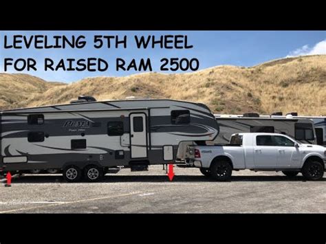 Dodge Ram 5th Wheel