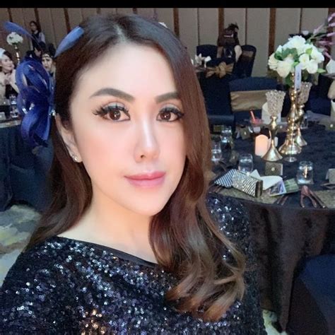 Lie Sian Chin Lie Sian Threads Say More Lie Sian Chin Lie Sian Threads Say More