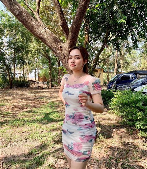 Yoon Yoon Myanmar Model Girl