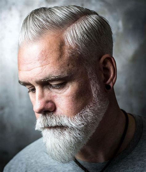 45 Great Hairstyles For Men With Grey Hair Men With Grey Hair Hair