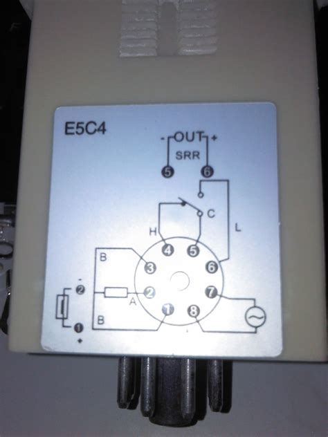 e c 温控器实物接线图 温控器与接触器接线图 伤感说说吧