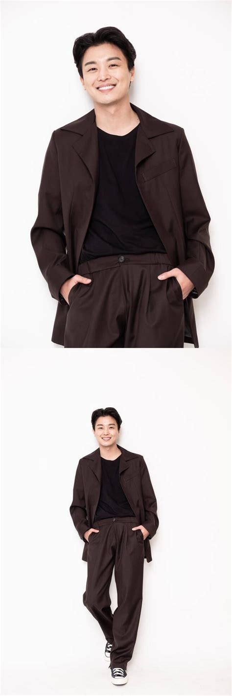 Im Naked Yeon Woo Jin Service Why Didnt You K Star Holic