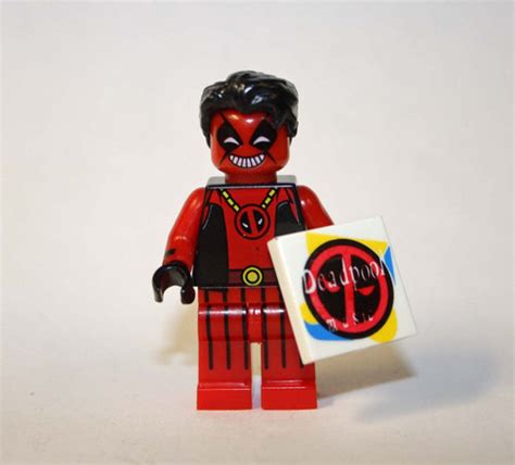 Deadpool Pimp Marvel Comic Minifigure Minifigureoutlet