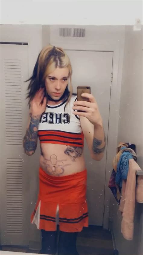 Vidéos Porno Gratuites Féminisation Trans Xhamster