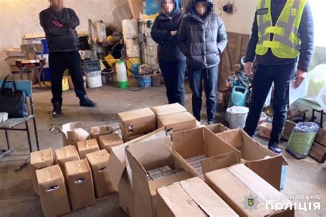 На Хмельниччині викрито групу осіб які торгували фальсифікатом ФОТО XМ ІНСАЙД