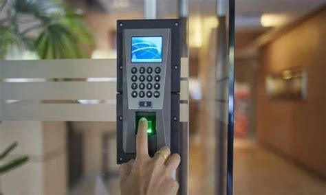 Hid Access Control Systems Broad Spectrum Frequency Hopping At Best Price In Jamshedpur