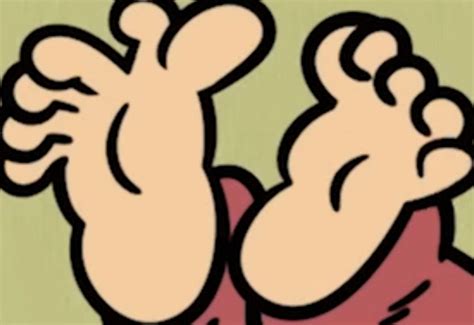 Lisa Loud 11 Toes Wiggling Frame 1 By Blmt2004 On Deviantart