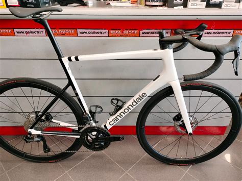 Cannondale Supersix Evo Carbon Disc 105 Di2 Used In 58 Cm Buycycle Usa