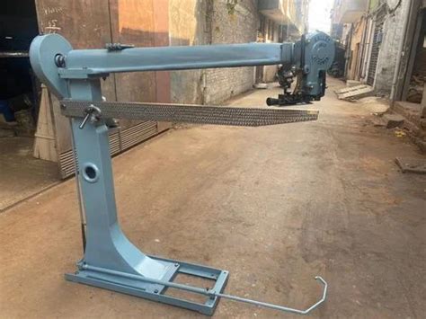 Angular Box Stitching Machine 55 Inch At ₹ 70000 बॉक्स स्टिचिंग मशीन