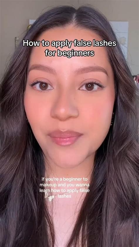 Beginner Lash Tutorial Eyelashes Tutorial Fake Eyelash Makeup