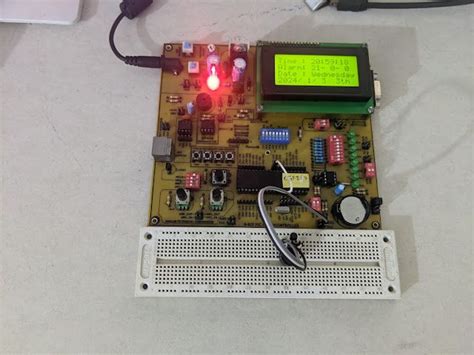 Aki 202401pic16f887 I2c Ds1307 Rtc Lcd Using Xc8html