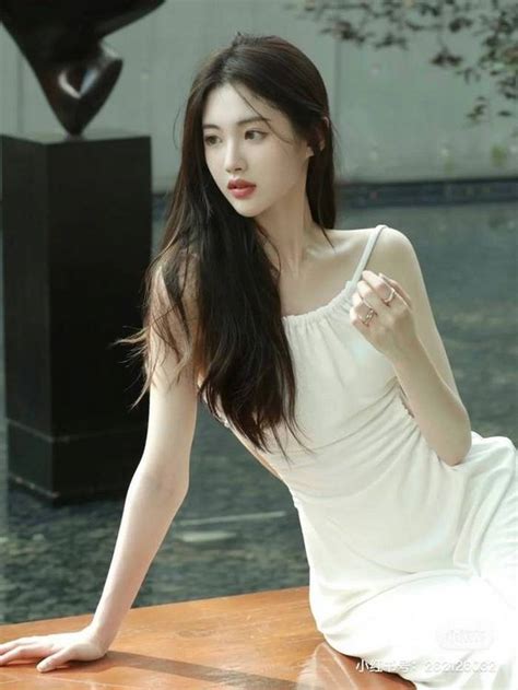 Ảnh gái xinh Trung Quốc sexy bỏng mắt người xem GenZ Relax