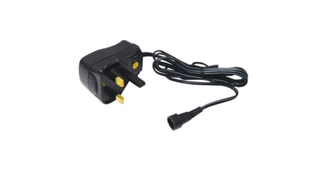 Compact Energy Efficient Switch Mode Universal Power Supply