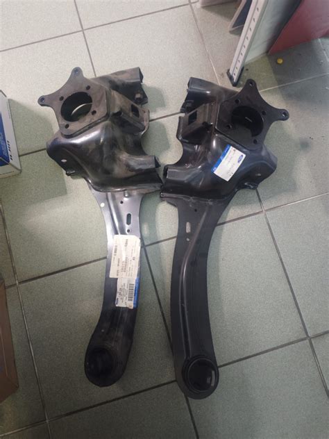 Кулак поворотный задней подвески FORD Focus-II (Sedan) — DRIVE2