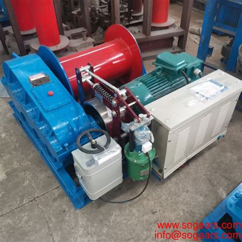 Rc 시리즈 헬리컬 기어 박스 드라이브 동력 전달 모터 전기 감속기 구동 기어 감속기 플랜지 포함