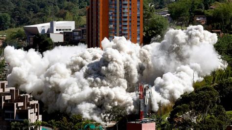 El ‘encarte Para Vender El Lote Donde Se Erigió Y Se Demolió El