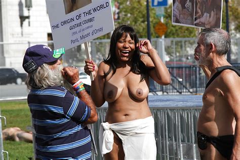 Black Woman Protesting Naked In Public Porn Pictures Xxx Photos Sex Images 973235 Pictoa