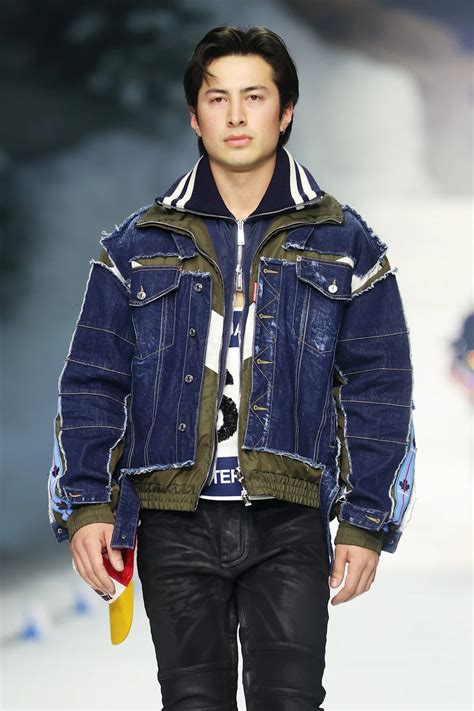 ‘heated Rivalry Star Hudson Williams Opens Dsquared2 In His Runway