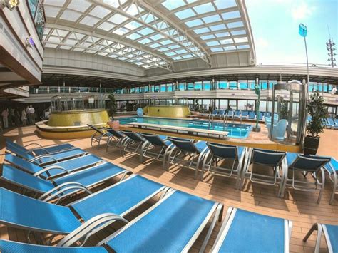 Ship Tour Porteño En El ‘costa Luminosa Durante Su 2019 World Tour