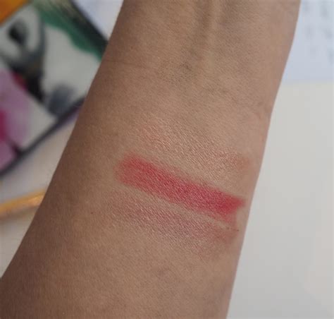 Burts Bees T Sets British Beauty Blogger