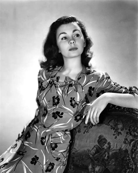 30 Beautiful Portrait Photos Of A Very Young Jean Simmons In The 1940s