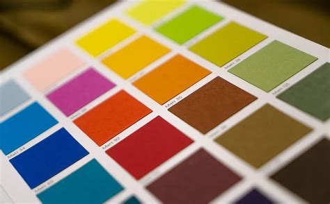 10 Situs Keren Untuk Mencari Inspirasi Kombinasi Warna Leskompi