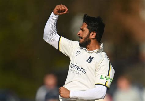 Showman Hassan Ali Quickly Becoming A Fan Favourite At Warwickshire