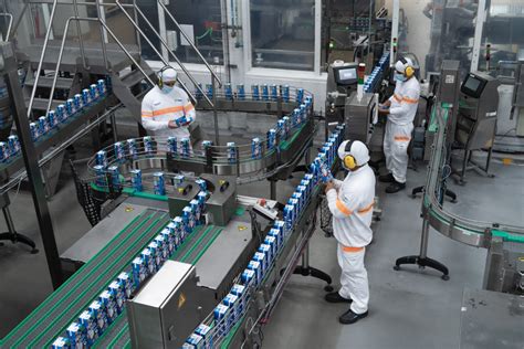 El Grupo Gloria Compró El Negocio Lácteo Y De Jugos De Nestlé En