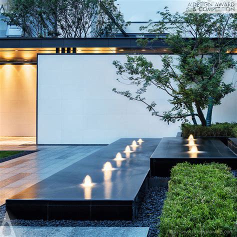 Градина като картина на Пийт Мондриан