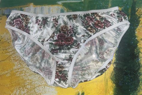Vtg Bikini Panties Full Figure Petra Fashions Sz X F Gem