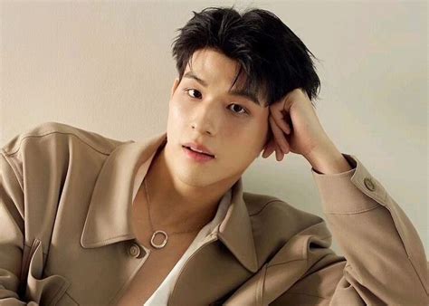Sky Wongravee Nateetorn Profile And Facts Updated Kpop Profiles