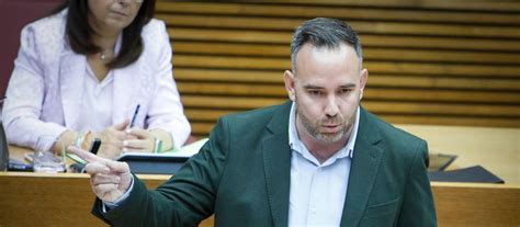 Rafa Simó El Matemático Que Se Quedó Fuera De La Ejecutiva De Morant Y