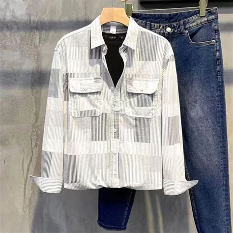 봄 여름 얇은 패션 캐주얼 한국 스트리트 웨어 스트라이프 셔츠 넉넉한 턴 다운 칼라 남성 버튼 멋진 남성 의류 Aliexpress