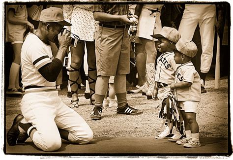Photos Clemente And His Sons At Three Rivers Stadium Baseball Egg