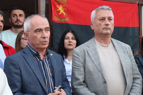 Ѓорѓија Ја имав таа чест да присуствувам на отварањето на партиската канцеларија во Местниот