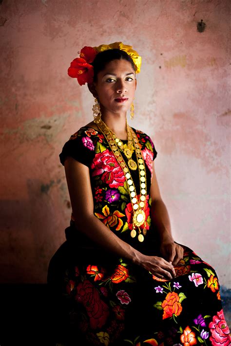 Muxes ‹ Nuria López Torres