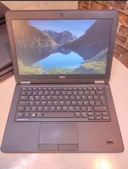 Dell Latitude E7250 Core I5 5th Gen 8gb Ram 128gb Ssd With Charger