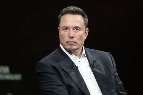 Pas assez d’extrême droite ? Elon Musk promet de corriger Grok, son IA ...