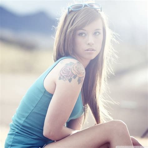 Sexy Asian Mobile Wallpaper Woman Background 2490466 Hd Wallpaper